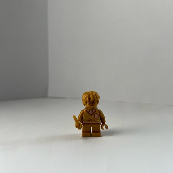 Lego | Other | Lego Gold Harry Potter Minifigure W Wand 2th Anniversary ...